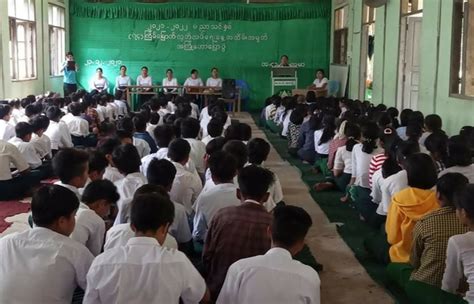 အမာမြို့၊ အခြေခံပညာအထက်တန်းကျောင်း၌ ၇၄ နှစ်မြောက် လွတ်လပ်ရေးနေ့အကြို ဟောပြောပွဲ၊ စာစီစာကုံးပ