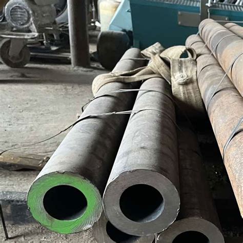 Калибровани безшевни тръби МЕТКОН 2000