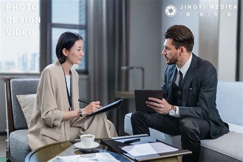 讯飞智能本IFLYTEYLAMY联名款 景毅传媒 站酷ZCOOL