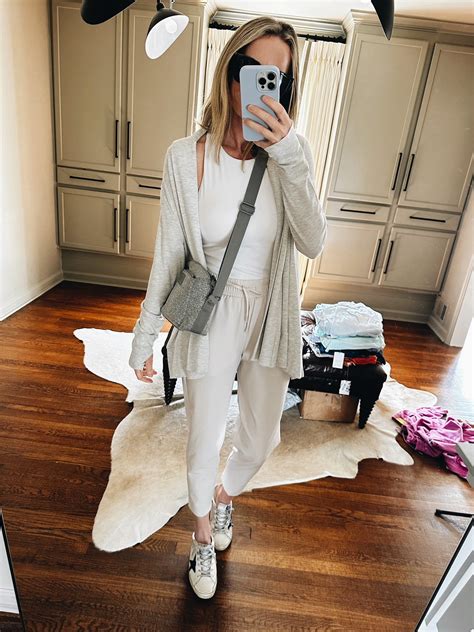 Spring Uniform Idea Leigh Williams