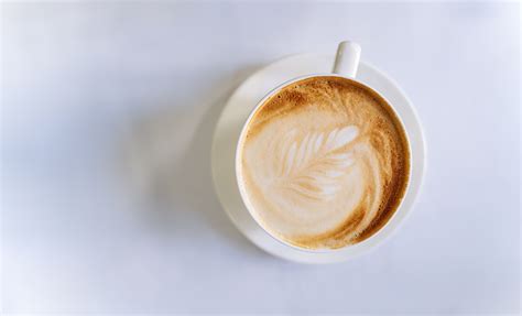 커피 라떼 아트 컵 Pixabay의 무료 사진