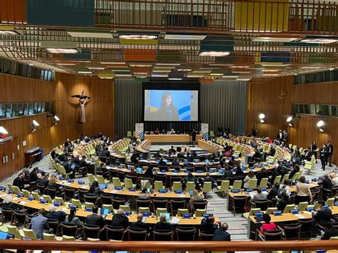 Мария Габриел представи визията приоритетите и очакванията на България за Срещата на върха за