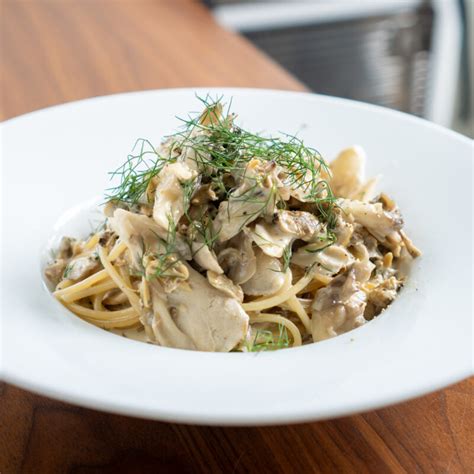 【混ぜるだけ5分】サバ缶と納豆の簡単パスタ｜火を使わず旨みたっぷり Can Pasta