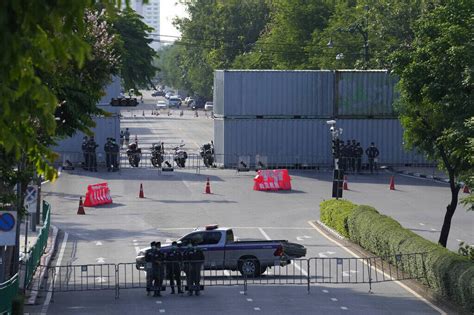 តុលាការធម្មនុញ្ញថៃ សម្រេចព្យួរ តំណែង លោក ប្រាយុទ្ធ ចាន់អូចា