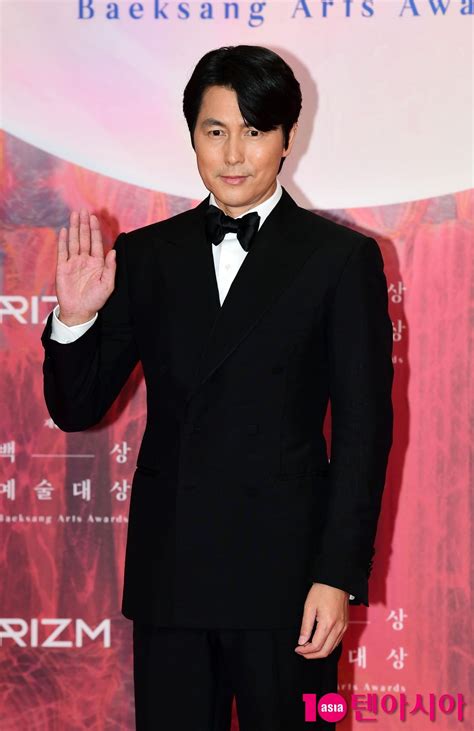 정우성 9년 만에 유엔난민기구 친선대사 사임했다…배우 일 집중 위해[ten이슈]