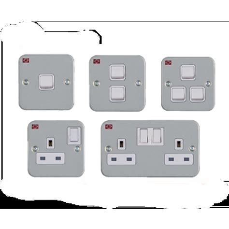 Ums Metal Clad Series Switch Socket Outlet 13a 2g Sso Eezee