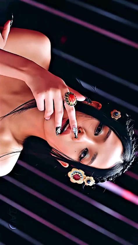 Pin By BLACKPINK On BLACKPINK Black Pink Background Black Pink Instagram Jen Videos