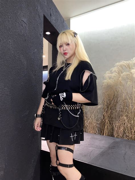 올블랙 레그 가터벨트