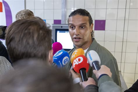 Ali B Krijgt Jaar Cel Veroordeeld Voor Verkrachting En Poging Tot Verkrachting Nederland