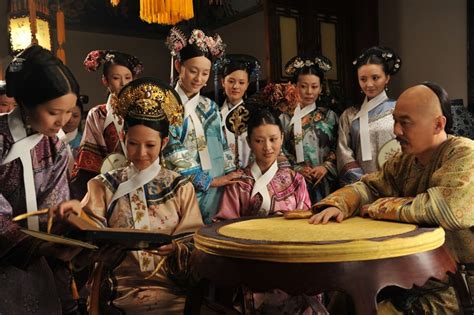 【過年最夯】《後宮甄嬛傳》馬拉松直播創萬人在線收視奇蹟 鄉民點評比劇情還精彩 上報 流行