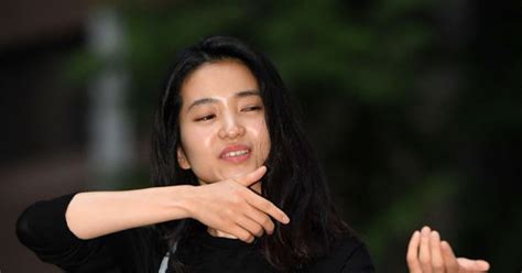 김태리 미스터 션샤인의 한 장면처럼 [사진]