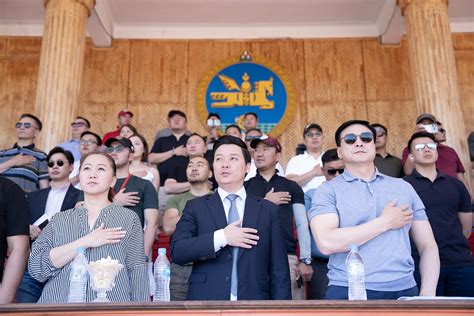 Шадар Сайд С Амарсайхан Төв Цэнгэлдэх Хүрээлэнд ажиллаж наадмын