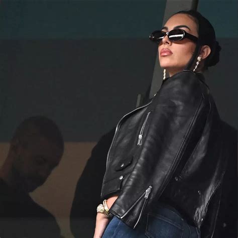 عکس جورجینا رونالدو را برای مرحله حذفی بدرقه کرد خبرآنلاین