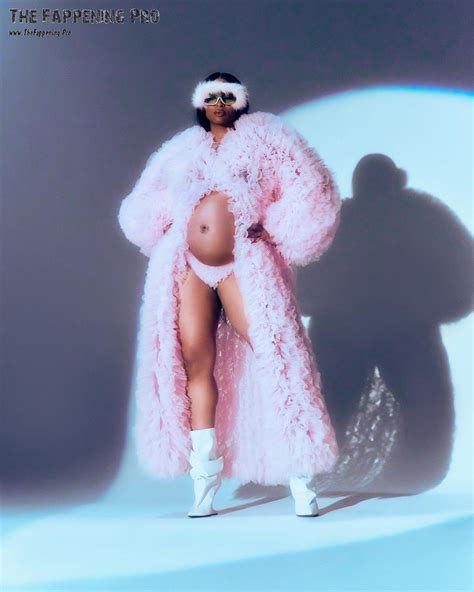Pregnant Ciara Expsoed Her Sexy Baby Bump Photos The Fappening