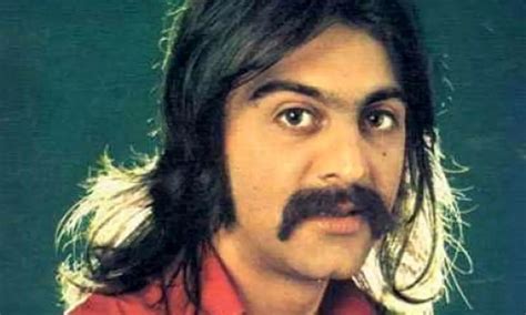 کورش یغمایی کناره گیری کرد؛ در جست و جوی علت خداحافظی پدر راک ایران