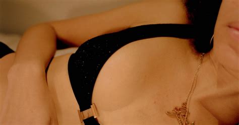 Women Reveal Their Biggest Body Insecurities