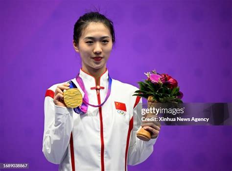 85 He Xin Tong Photos And High Res Pictures Getty Images