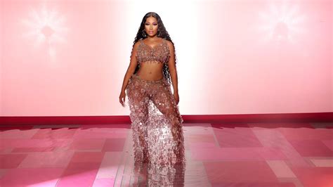 Nicki Minaj Releases Last Time I Saw You” First Single From Pink