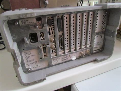 Hp Agilent E4411b Esa L Spectrum Analyzer 1mhz 1 5ghz 75 Ohm Opt 1dp A4h Ebay