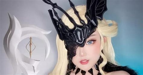 Gadis Cantik Ini Berubah Menjadi Signora Karakter Seksi Lainnya Dari Genshin Impact Kaskus