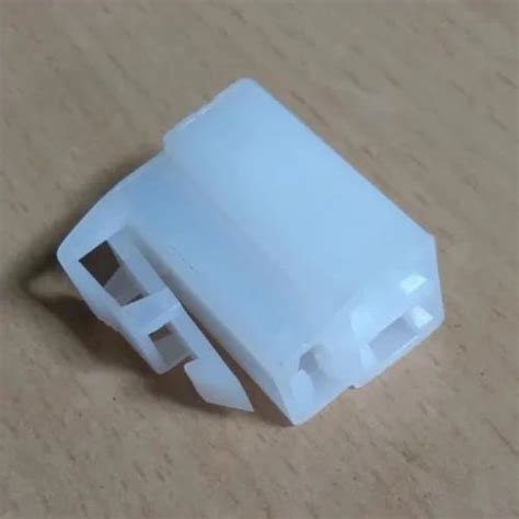 3 Pole Pcb Connector 0 5 Mm At Rs 100 Piece In Greater Noida Id 2852502207991