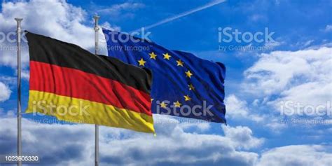 독일 고 푸른 하늘에 깃발을 흔들며 Eu입니다 3 차원 일러스트 레이 션 기에 대한 스톡 사진 및 기타 이미지 기 유럽 연합 0명 Istock