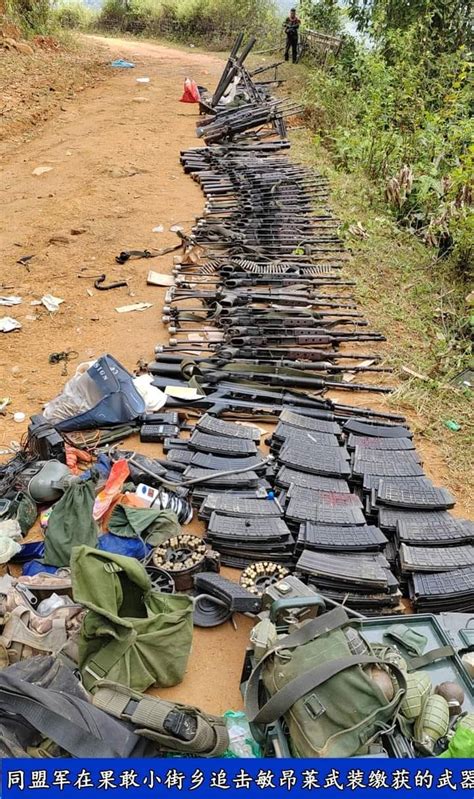 ကုန်းကြမ်းတိုက်ပွဲတွင် လက်နက်ချအညံ့ခံခြင်းမရှိဘဲ ထွက်ပြေးသွားသည့် စကခ