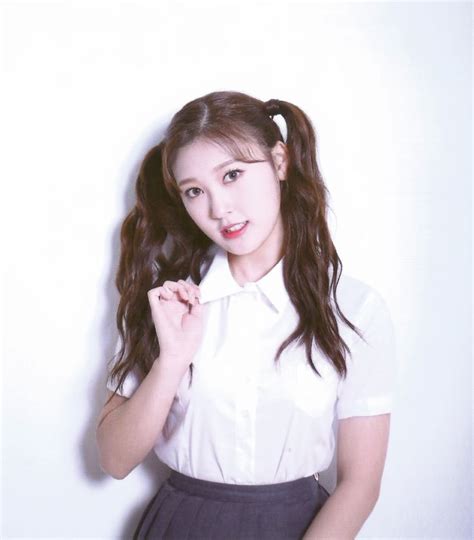 Pin De Belita Em Loona Garotas Grupo De Garotas Atrizes