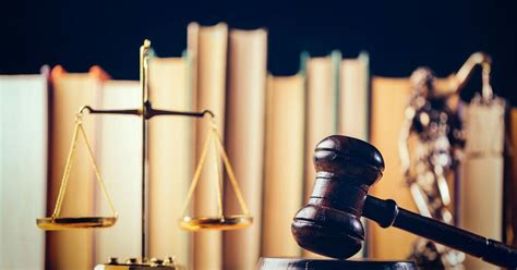 Презентація Адміністративна та кримінальна відповідальність неповнолітніх Презентація