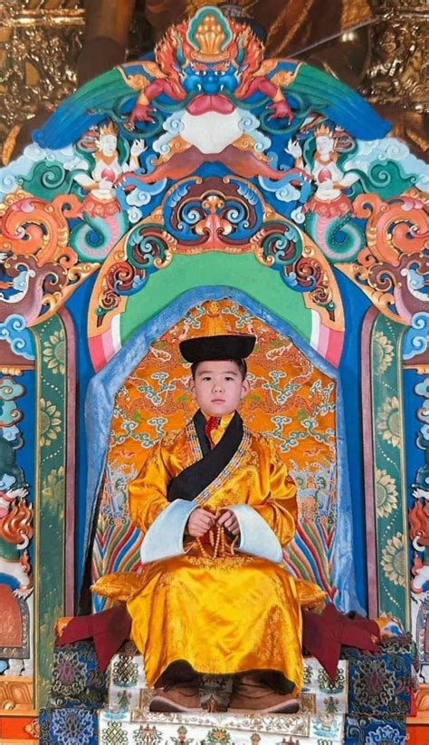 Монголын Х Богдын шүтээн дүрийг бүх дацан хийдүүд залах” ыг айлтгал болгон Тэргүүн Их Хамба лам