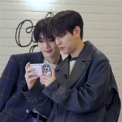 Fake Texts Freaky Bf Texts Pairing Maknae Line X Fem Reader Genre Suggestive Warnings