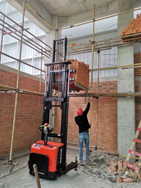 중국 전체 전기 스트래들 스태커 공급자 제조 업체 공장 직접 가격 Hugo