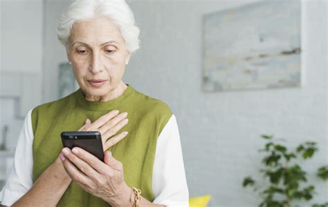 Масштабне підвищення пенсій пройде у березні але деяким пенсіонерам перерахують виплати у
