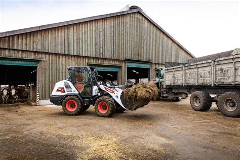 Bobcat Shows New L95 Compact Wheel Loader And TL25 60 Super Compact Telehandler For First Time