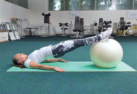 Запор что делать Упражнения для мышц пресса от Бубновского Лечение геморроя и запора с