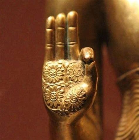 Tripitaka Budu Bana නිදහස් දින ජාතික ගීය දෙමළෙන් මෙමඟින් මෙරට ව්‍යවස්ථාව උල්ලංගනය වේ මෙය