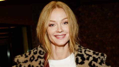 «Какая же крутая — 37 летняя Светлана Ходченкова похвасталась фигурой в бикини на отдыхе в ОАЭ