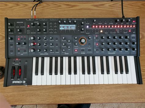 MATRIXSYNTH Sequential PRO 3 Analog Digital Hybrid 3 Voice Paraphonic Synthesizer