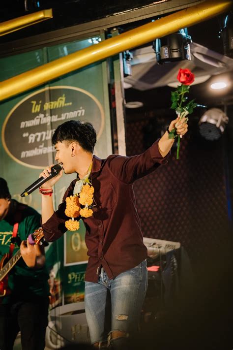 ขอบคุณรถแห่ ไผ่ พงศธร จา สิงห์ชัย ไทดอลมิวสิค Gmm