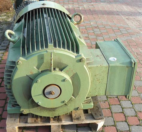 Asynchronous Generator [encyclopedia Magnetica™]