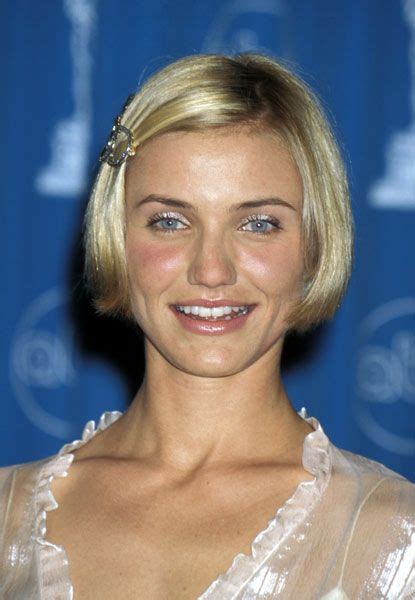 Young Cameron Diaz 415×600 Cameron Diaz Short Hair Hair Cuts