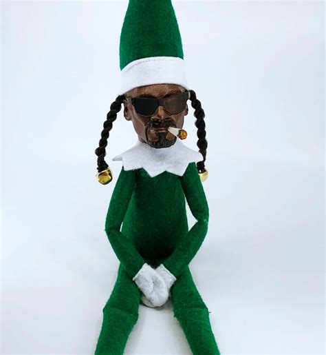 Move Over Elf On The Shelf Now Theres Snoop On A Stoop Mouths Of Mums