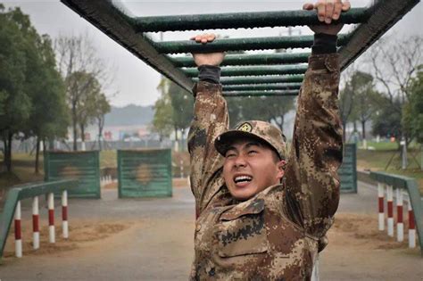 【新兵入营】陆军工程大学军械士官学校 武警第二机动总队某支队军营