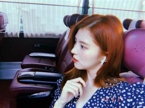 한소희에 있는 𐙚님의 핀 연예인 헤어스타일 아름다운