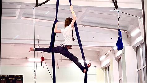 Трюки на полотнах Воздушная гимнастика для детей в «Любифитнес Экстрим от Даниэль Акимовой