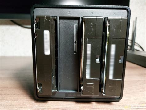 Док-станция (DAS) ORICO NS400U3-BK