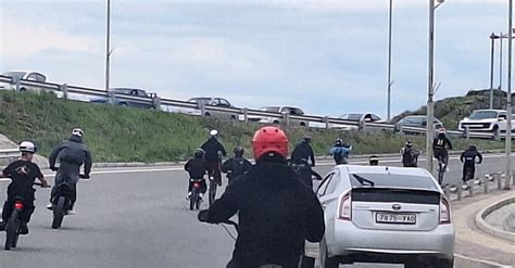 18 нас хүрсэн иргэнд тусгай сургалтад хамрагдсаны үндсэн дээр цахилгаан дугуй суррон жолоодох