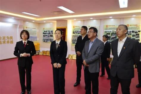 【加区要闻】加格达奇区人大常委会组织全体机关干部参加法院“公众开放日”活动