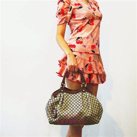 Neo LUXuries SOLD GUCCI Sukey Tote 211944