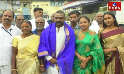 తిరుమల శ్రీవారిని దర్శించుకున్న దర్శకుడు రాఘవ లారెన్స్ Raghava Lawrence Visit Tirumala